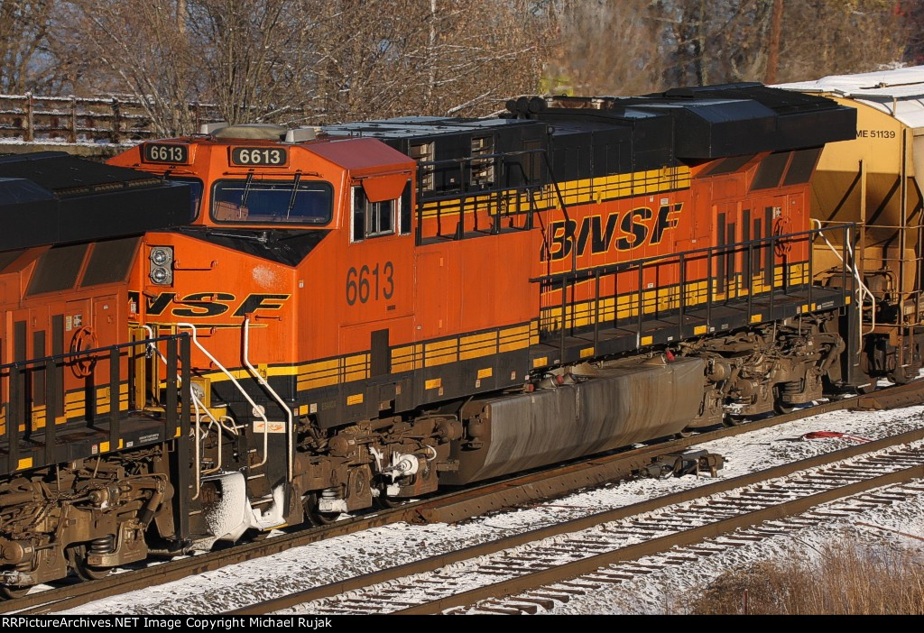BNSF 6613